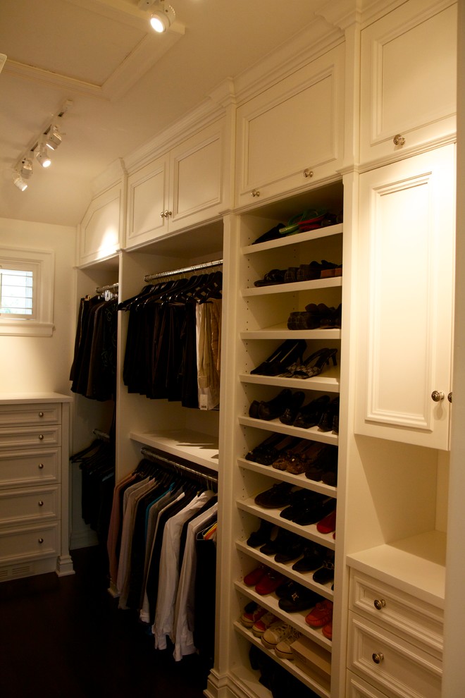 Closet cabinetry - Traditional - Closet - Montreal - by Boiseries LGL ...