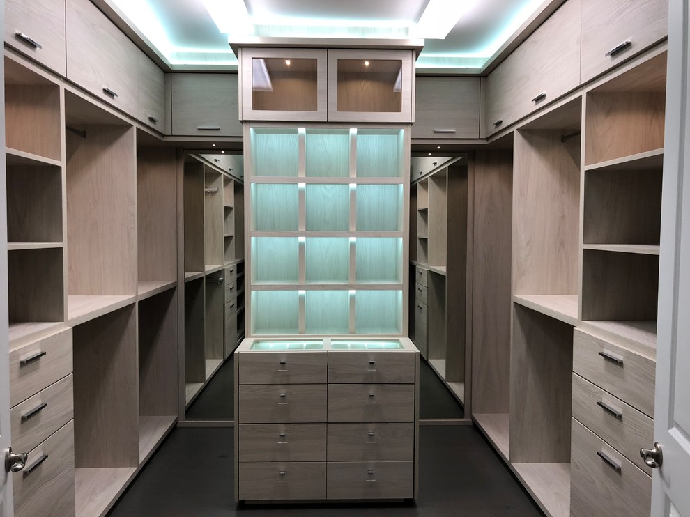 Closet project - Modern - Closet - Miami - by InteriorArkitecture | Houzz