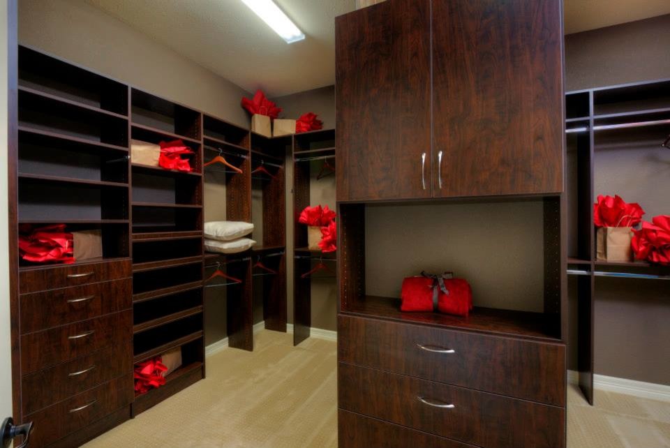 Closets - Contemporary - Closet - Houston - by Cutting Edge Closets | Houzz