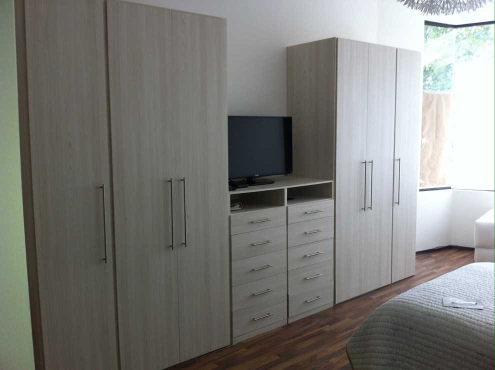 Closets Vanguardia - Contemporary - Closet - Mexico City - by ...