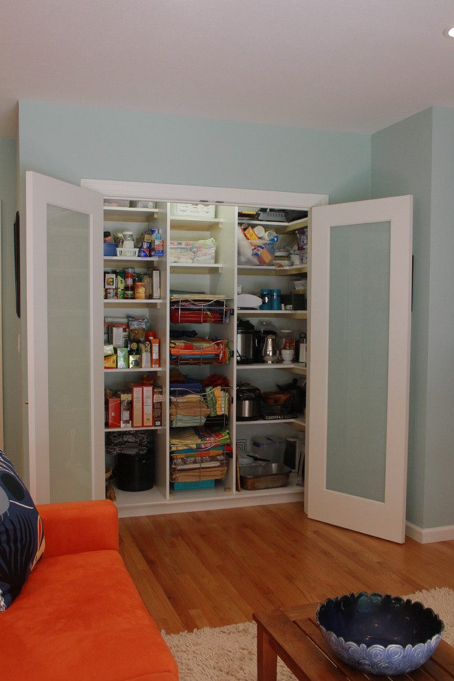 Contemporary Kitchen for Entertaining and Cooking - Closet - San ...