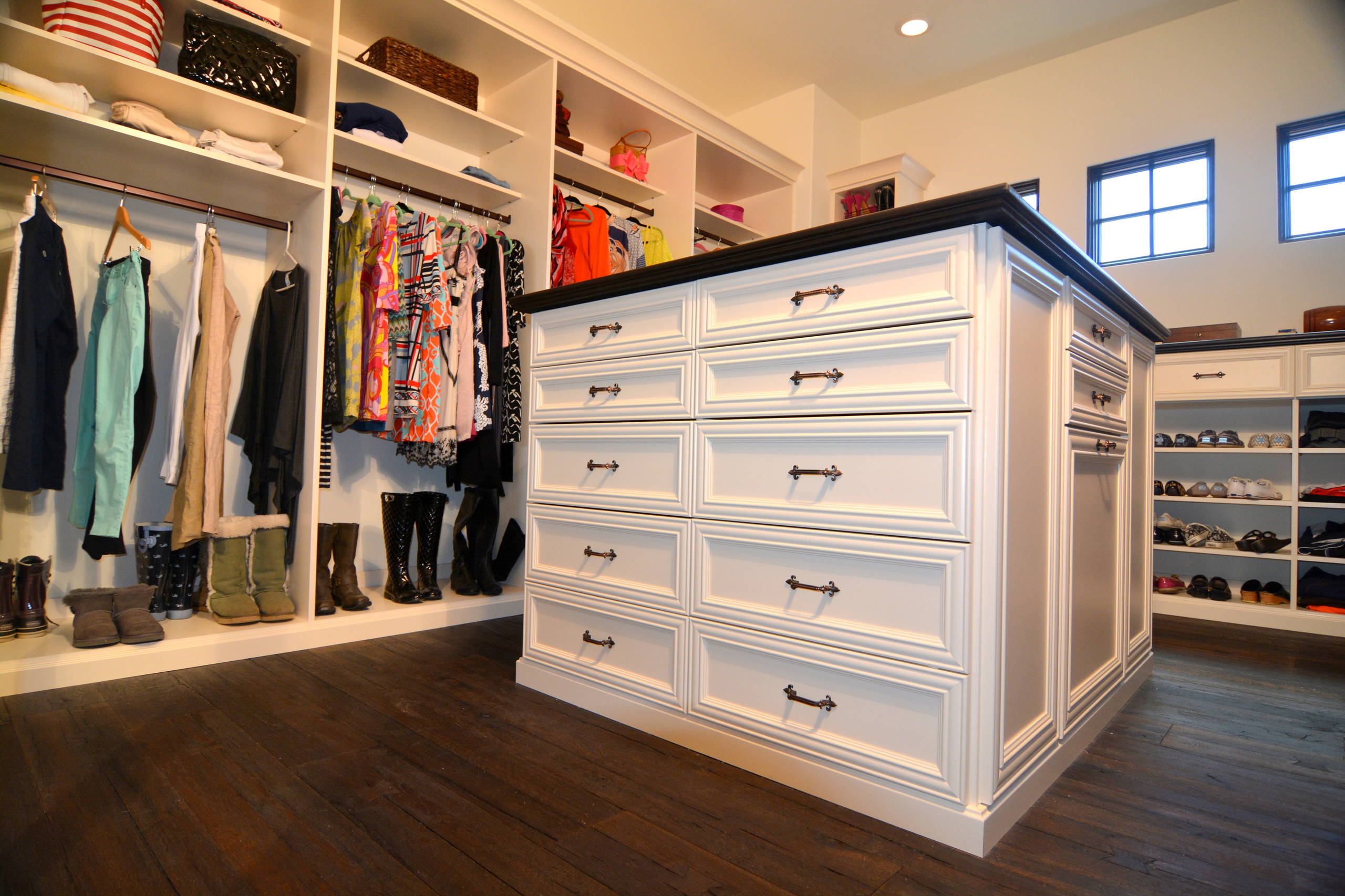 Walk In Closet Island Dresser Dandk Organizer