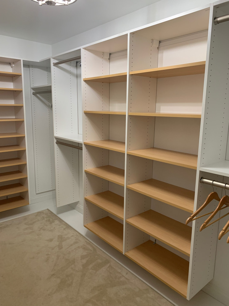 Custom Master Closet - Modern - Closet - DC Metro - by Bienal Closets ...