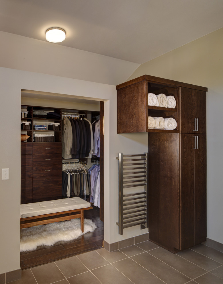 Entrance to Walk-in Closet - Modern - Closet - Milwaukee - by The Egg ...