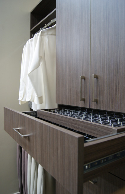 Grigio Modern Closet I SpaceManager Closets - Modern - Wardrobe ...