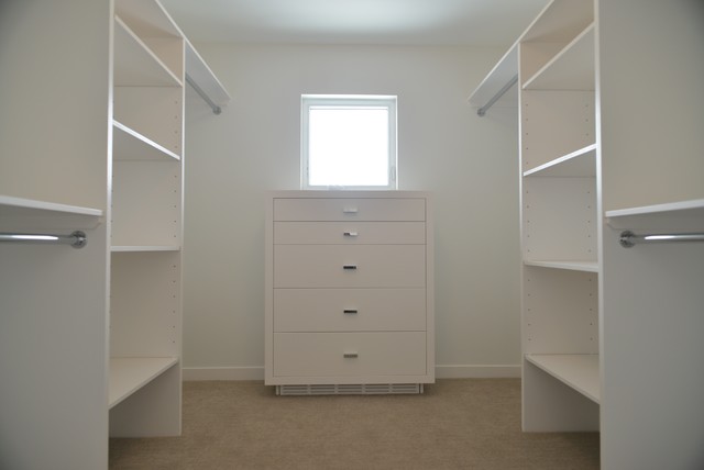 Gyro Park Infills - Traditional - Wardrobe - Calgary - by Windsor ...
