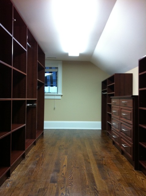 Handsome Mens Closet - Classique - Armoire et Dressing - New York - par ...