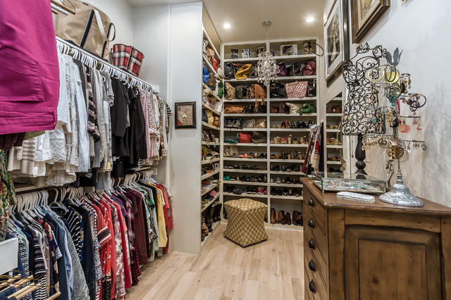 Her Walk In Closet - Country - Wardrobe - Dallas - by LBD Designs ...