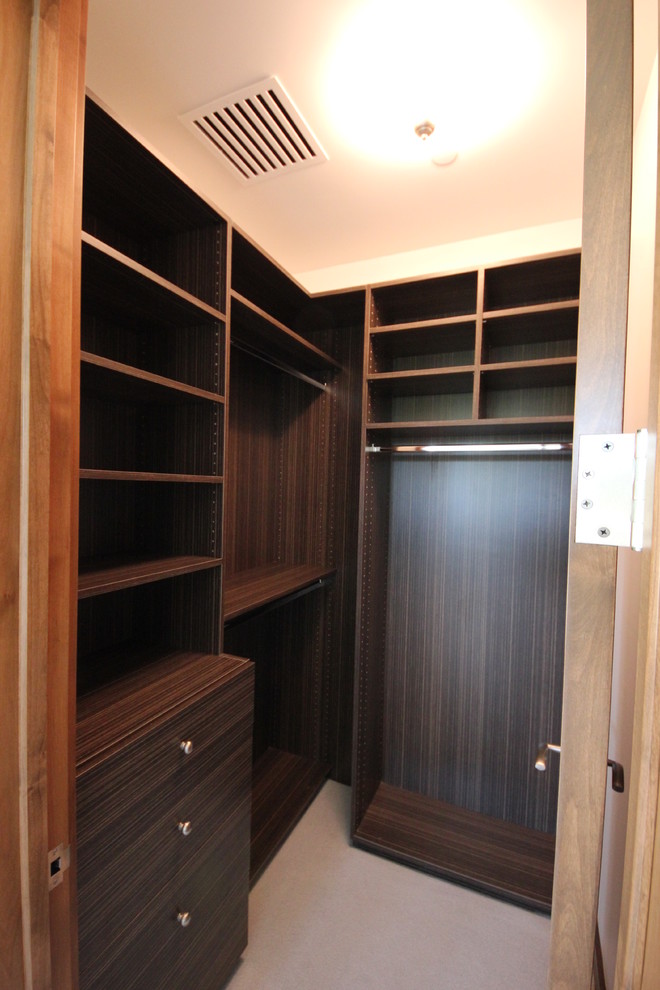 Hidden Hills Beauty - Contemporary - Closet - Los Angeles - by House of ...