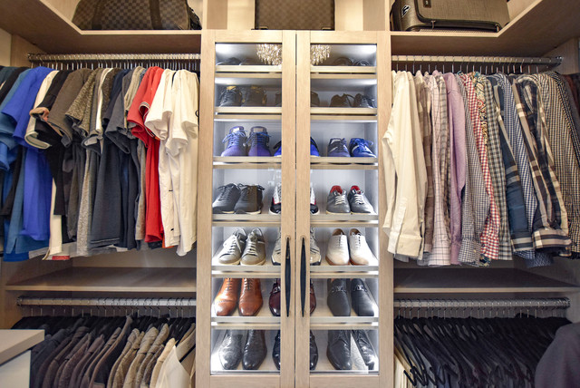 His & Hers Walk-In - Transitional - Wardrobe - Detroit - by California ...