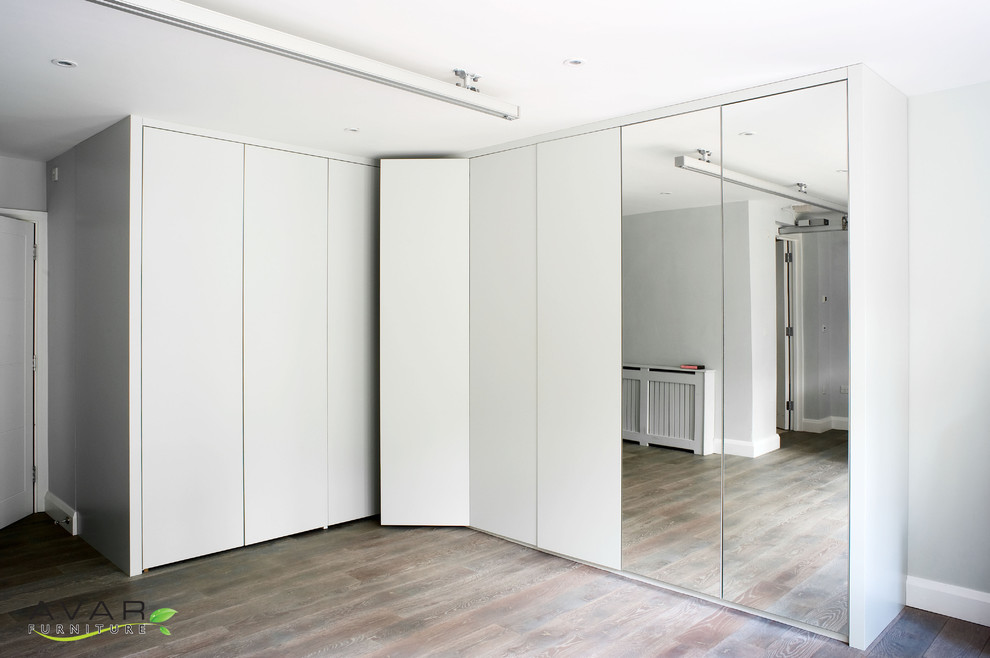 "L" shape wardrobe - Contemporary - Closet - London - by Bespoke Fitted ...