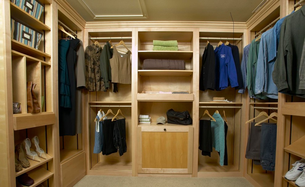 Maple Closet - Traditional - Closet - Chicago - by All The Right Spaces ...