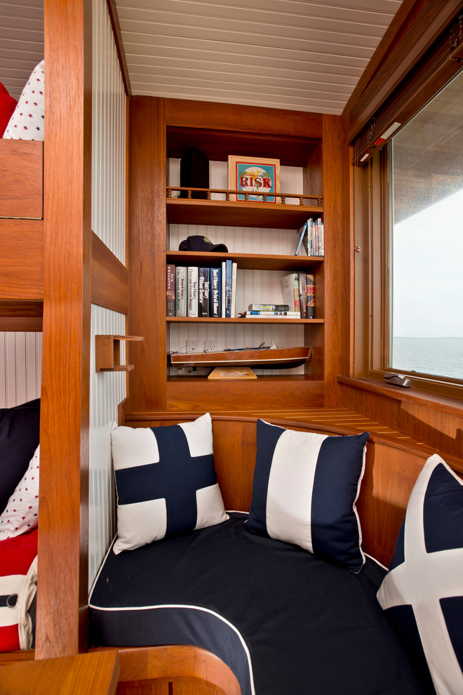 Mark Mathews Archectural Residence - Beach Style - Closet - New York ...