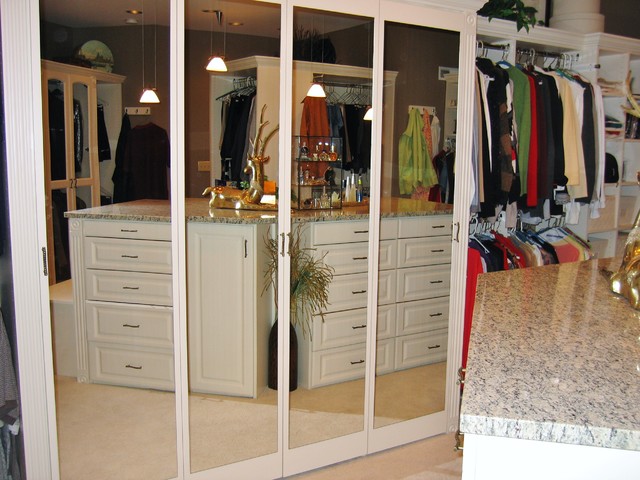 Master Closet/Dressing Room - Transitional - Wardrobe - Columbus - by J ...
