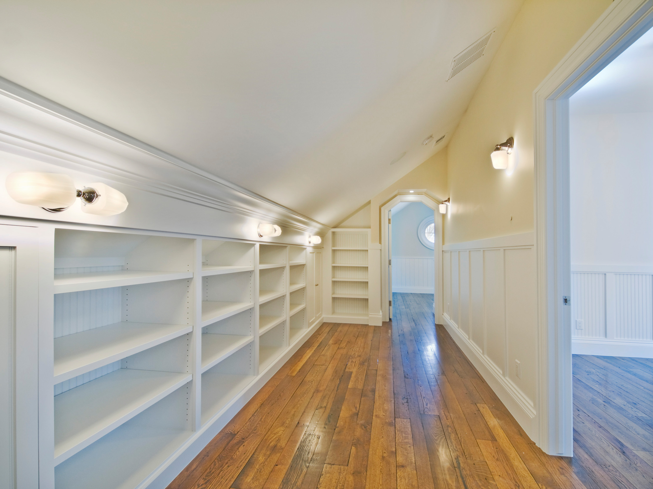 9 Tips to Turn an Attic Into a Boutique Closet