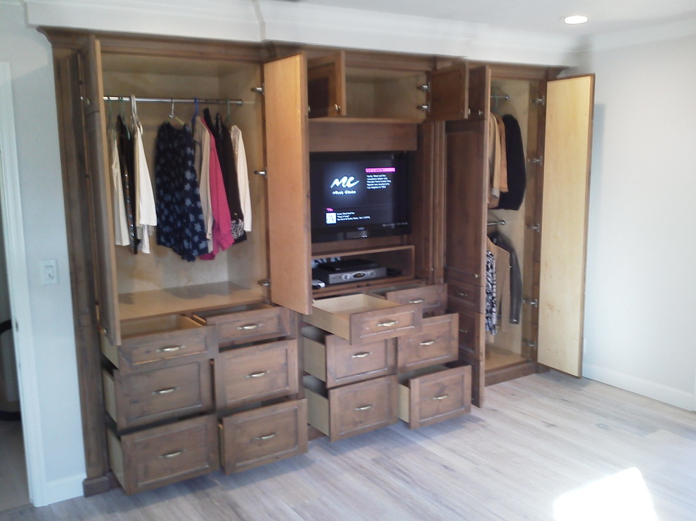 Siesta Key closet organizer - Traditional - Closet - Tampa - by True ...