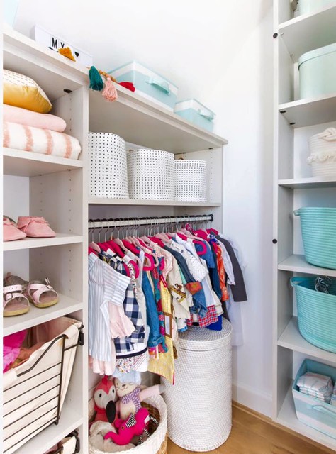 Toddler's Walk-in Closet - Classique Chic - Armoire et Dressing ...