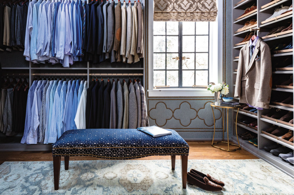 Traditional Bachelor's Closet - Traditional - Closet - Seattle - by ...