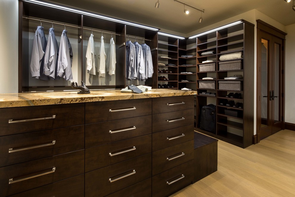 Walk In Closet in Belgian Chocolate Thermally Fused Laminate ...