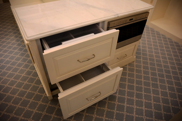 Walk-in Closet Refrigerated Drawers & Microwave Oven - Contemporary ...