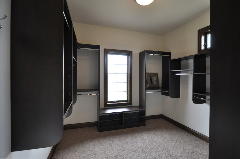walk-in closet - Traditional - Closet - Milwaukee - by Victory Homes of ...
