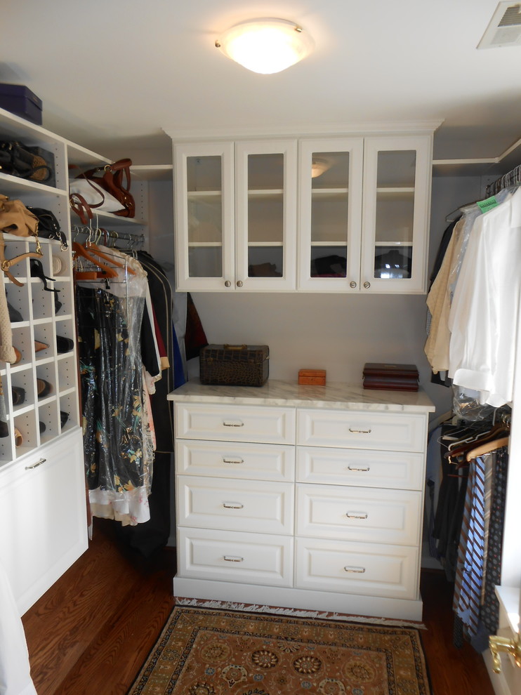 Walk-in Closets 5 - Traditional - Wardrobe - DC Metro - by Econize ...