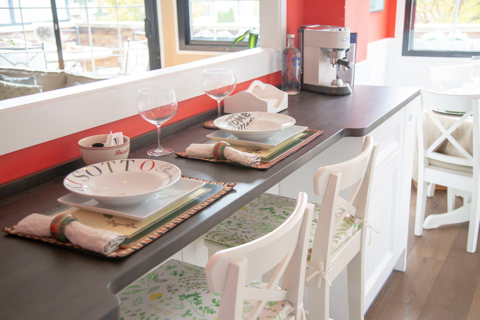 Cocina colonial moderna con encimera Lapitec - Transitional - Kitchen ...