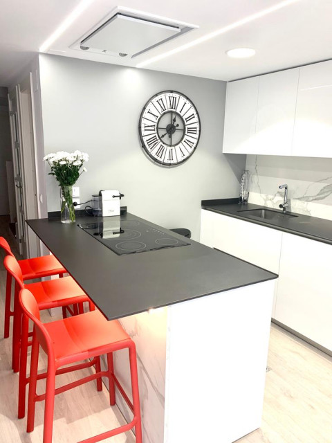 COCINA CON PENINSULA - Modern - Kitchen - Other - by OFFICE HOGAR | Houzz