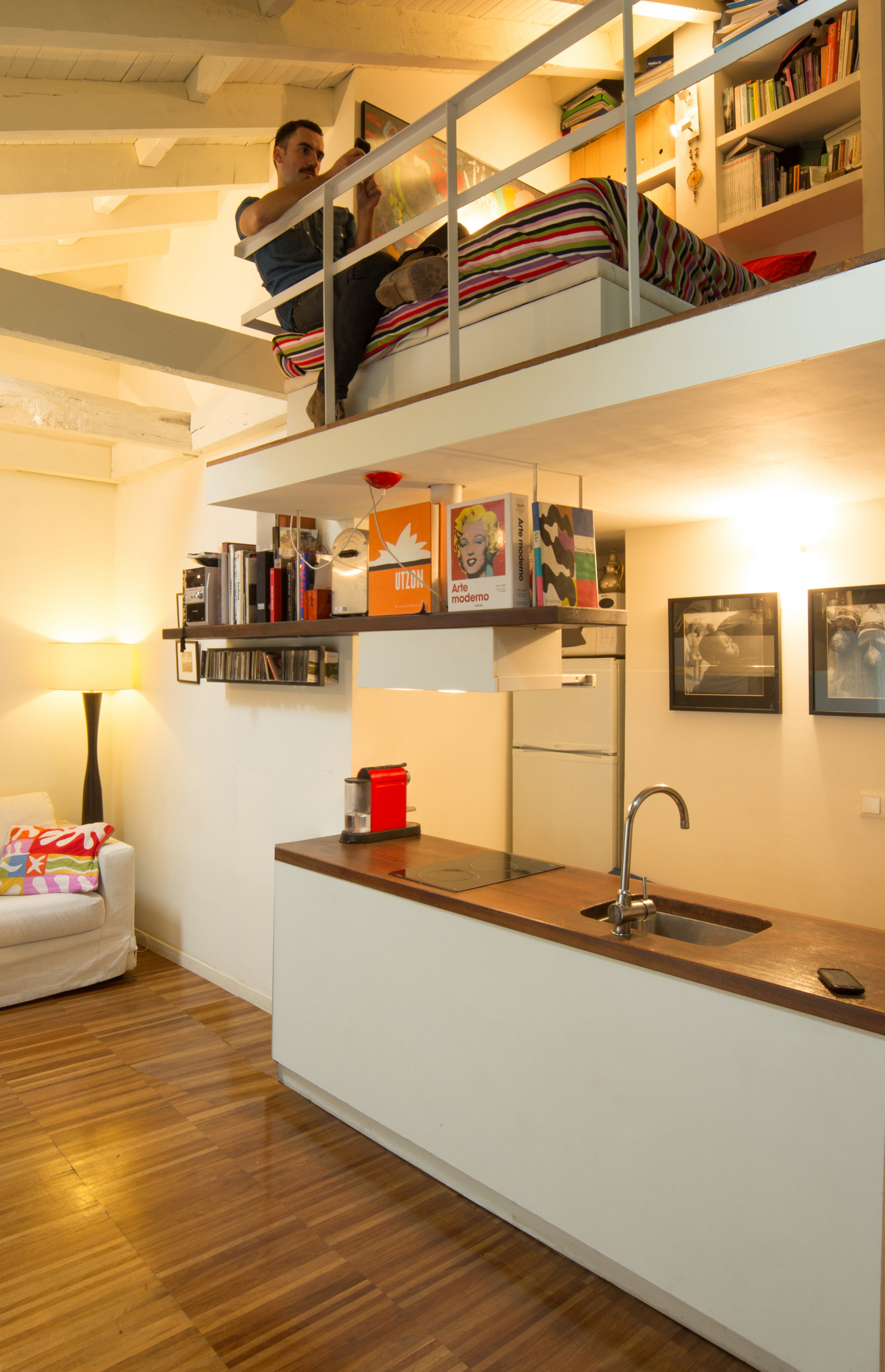 ¿Cómo hacer un altillo en una habitación?Aprovecha el espacio