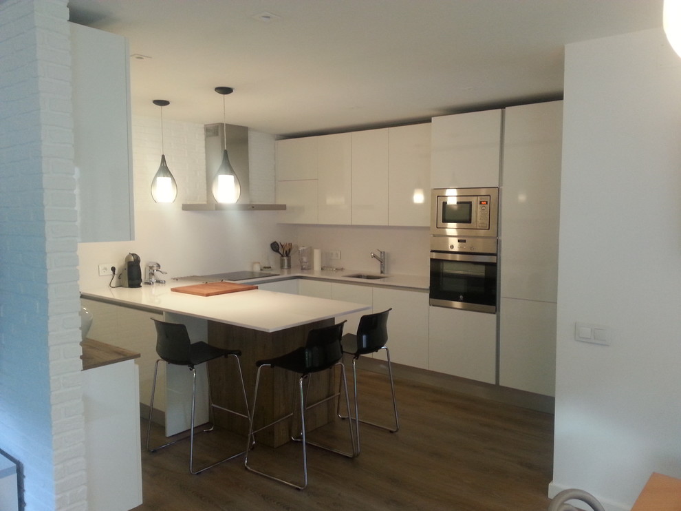 Reforma completa - Tiana - Modern - Kitchen - Barcelona - by mes formes ...