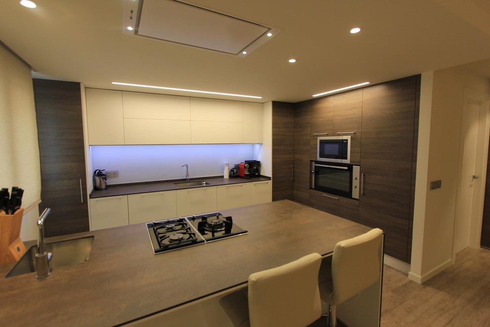 Un hogar de ensueño a medida - Modern - Kitchen - Valencia - by Diaz ...