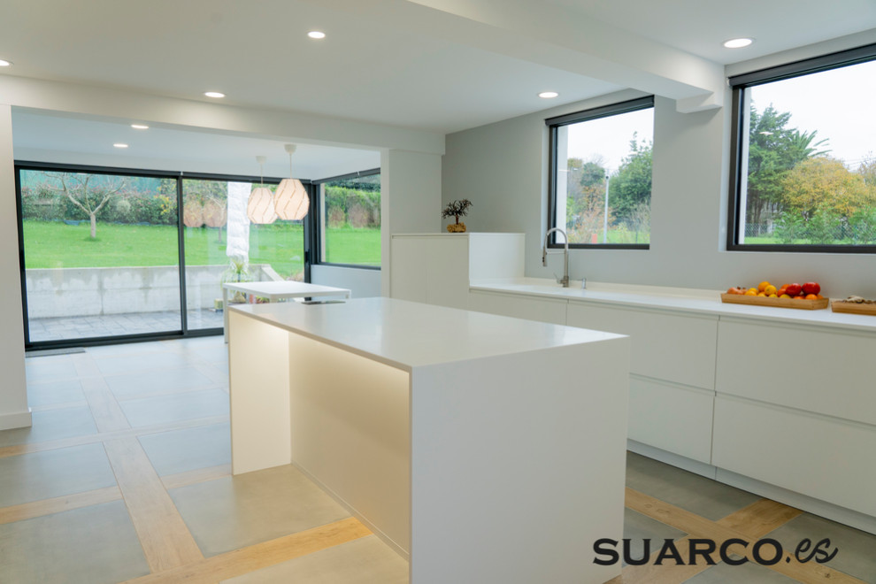 Zona de isla - Modern - Kitchen - Other - by Suarco | Houzz