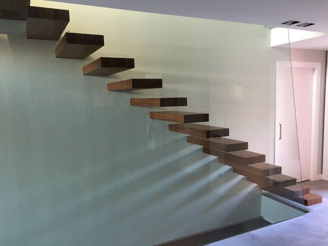 Escalera Volada - Modern - Staircase - Barcelona | Houzz AU
