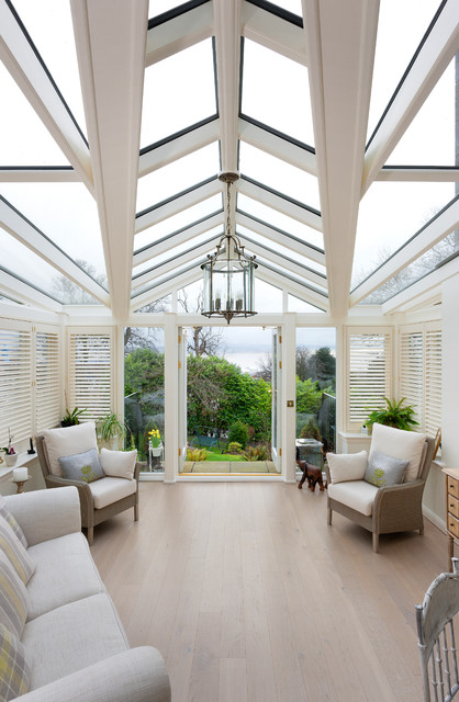 Luxury Conservatory Extension with Bar & Hot Tub - Modern ...