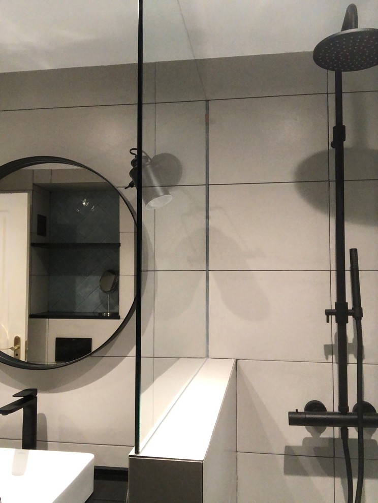 REFORMA BAÑO "3 GIRLS" - Modern - Bathroom - Other - by Chus Fernández ...