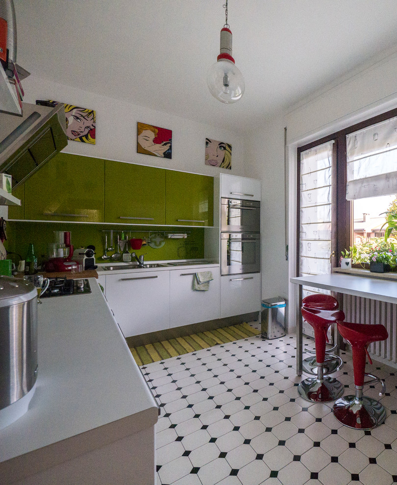 An eclectic vintage pop inspired kitchen - Eclectic - Kitchen - Milan ...