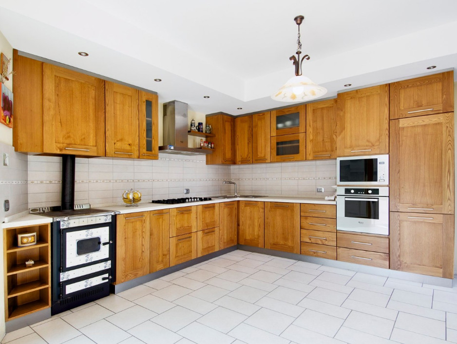 cucina in castagno - Traditional - Kitchen - Turin - by Artelegno Snc ...