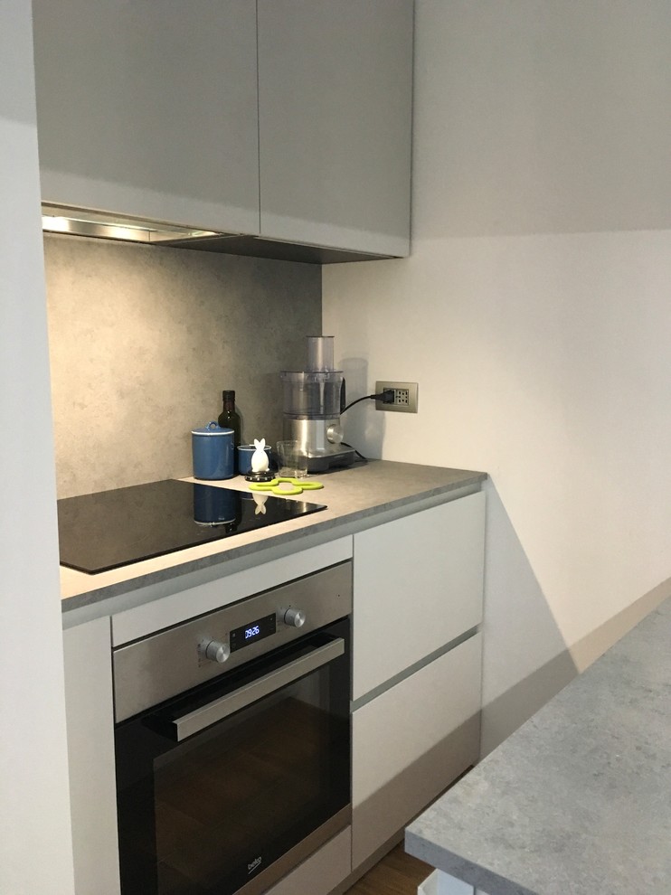 La mini cucina - Modern - Kitchen - Milan - by Settemurieuntetto | Houzz