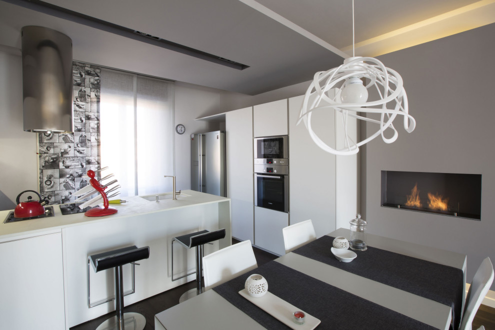 Oltre il colore. Il bianco e il nero non bastano | 80 MQ - Modern ...