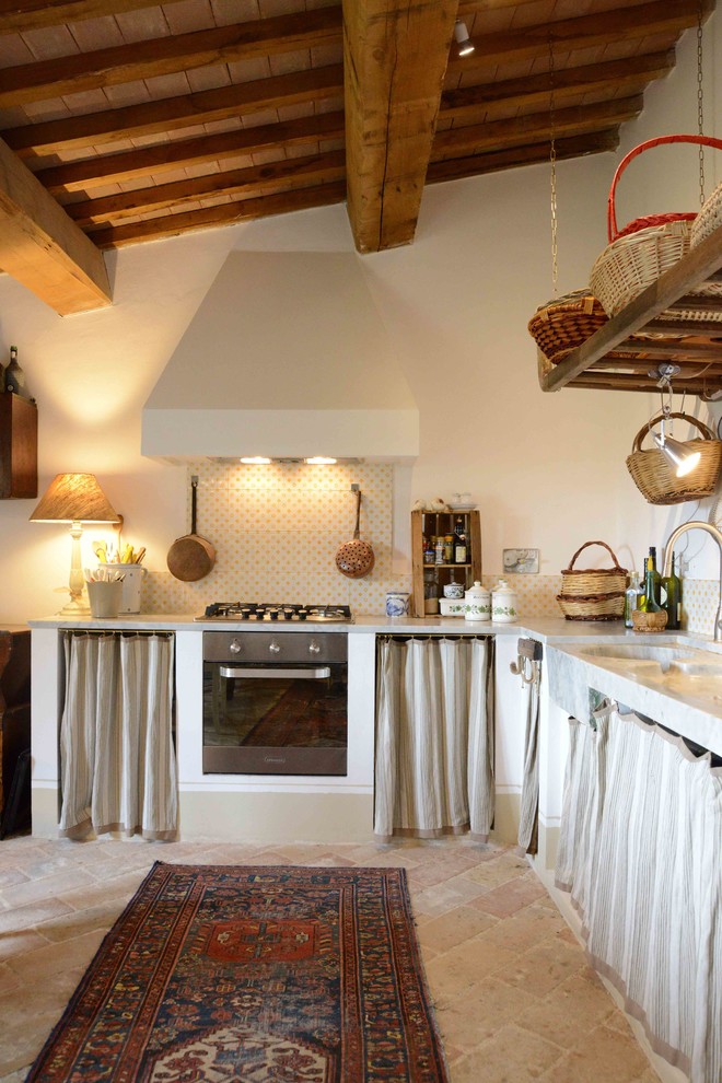 TCC_COUNTRYHOUSE - Farmhouse - Kitchen - Other - by Caterina Raddi ...
