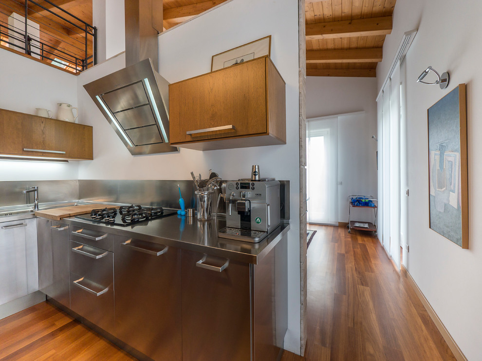Wood & steel kitchen - Modern - Kitchen - Milan - by Liadesign | Houzz