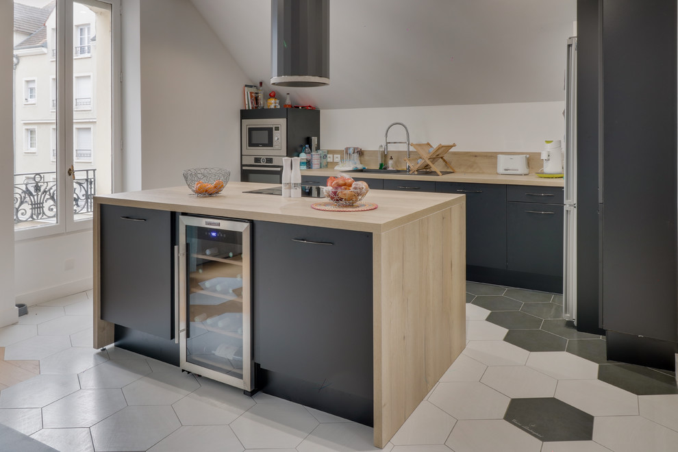 Carrelage Lamborghini - Contemporary - Kitchen - Paris - by Dec HOME ...