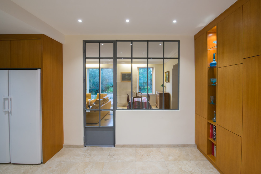 Cuisine avec verrière industrielle - Contemporary - Kitchen - Marseille ...