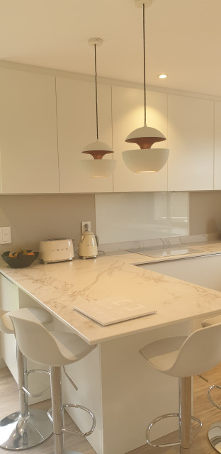 Cuisine blanche - Modern - Kitchen - Toulouse - by Cuisine intérieur ...