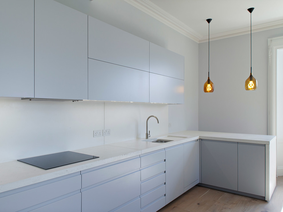 Hyde Park - Modern - Kitchen - London - by Concrete LCDA | Houzz