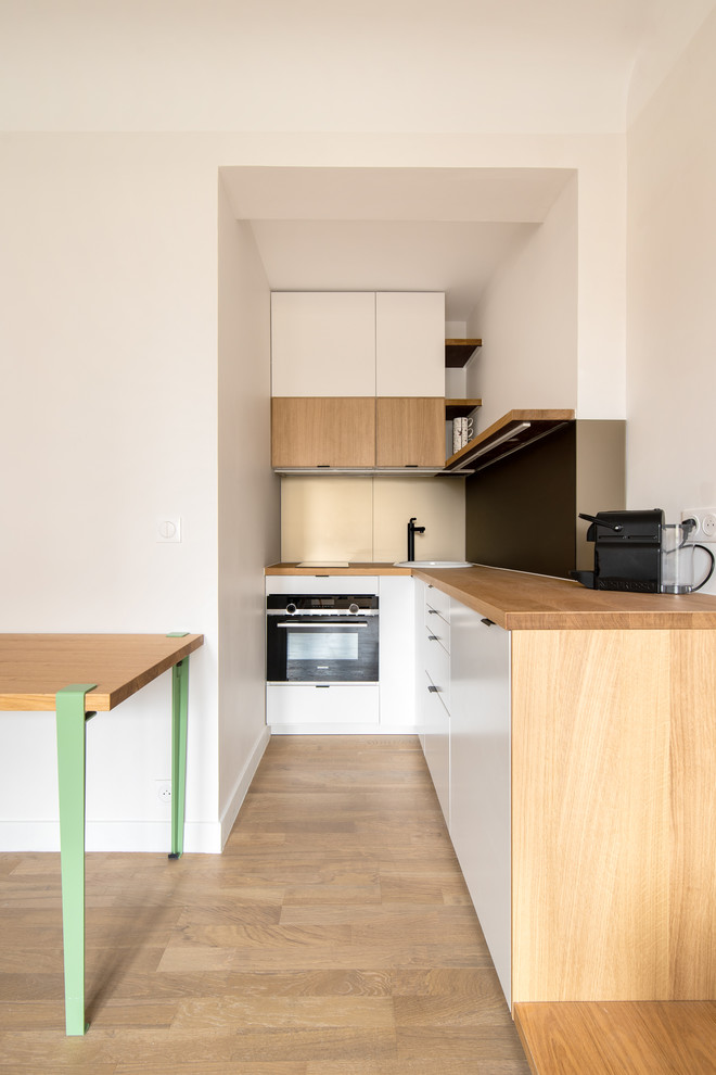 Kitchenette en habits d'apparats - Contemporary - Kitchen - Paris - by ...
