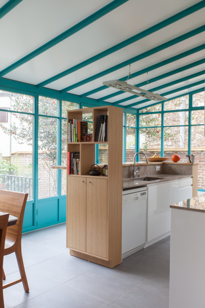 Vert Véronèse - Contemporary - Kitchen - Paris - by Karacol | Houzz