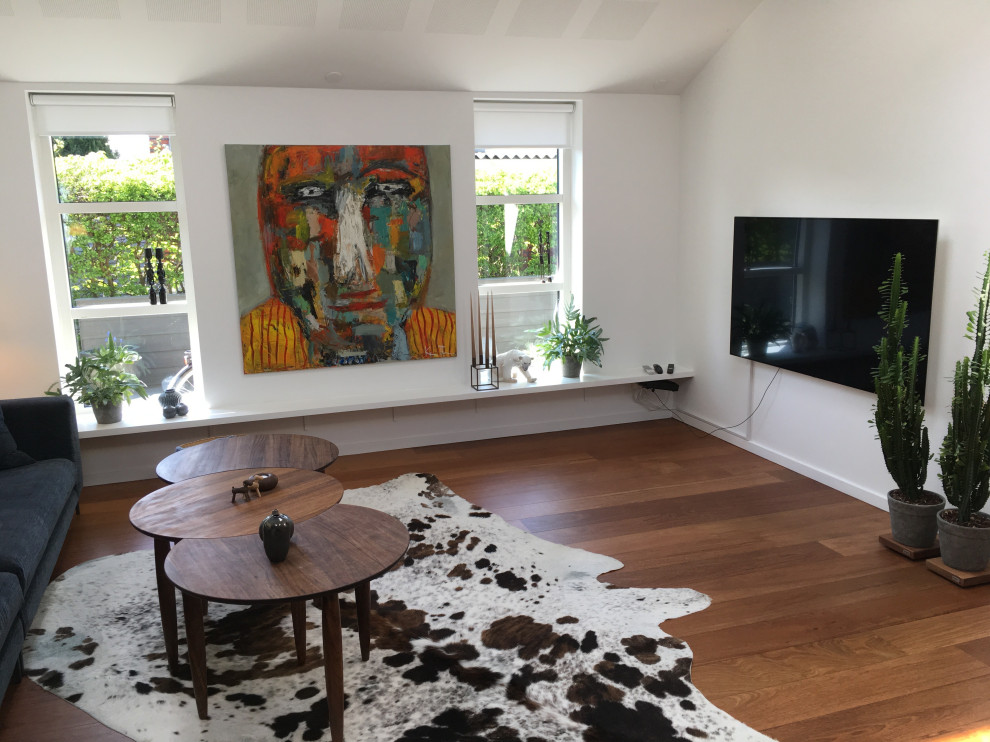 Ombygning og indretning af ældre bolig - Modern - Living Room - Other ...