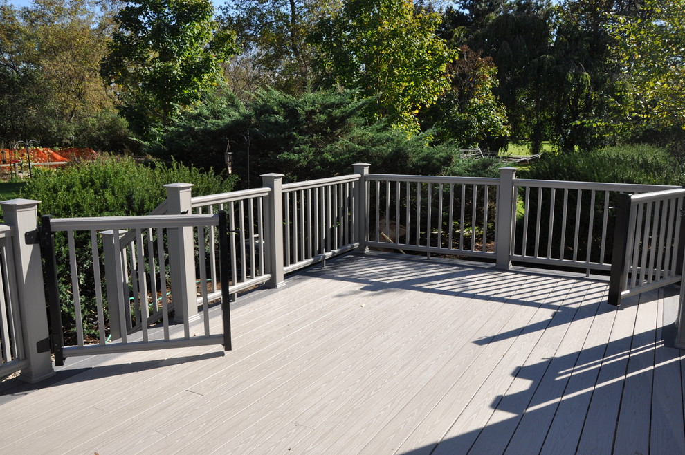 1200 sq.ft Deck - Traditional - Deck - Chicago - by Schafer Brothers ...