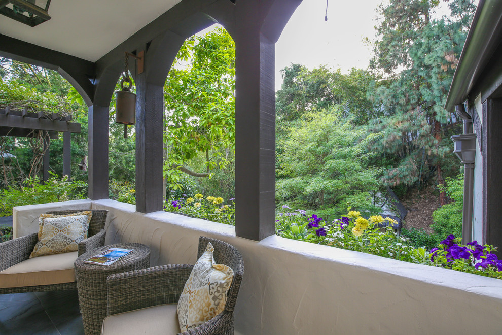 2559 N. Catalina Exterior Improvements - Traditional - Deck - Los ...